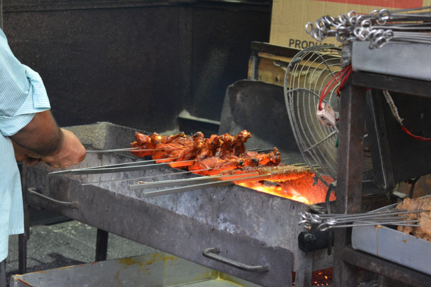 5 Essentials Of Every Mumbai Street Food Tour! | Magical Mumbai Tours