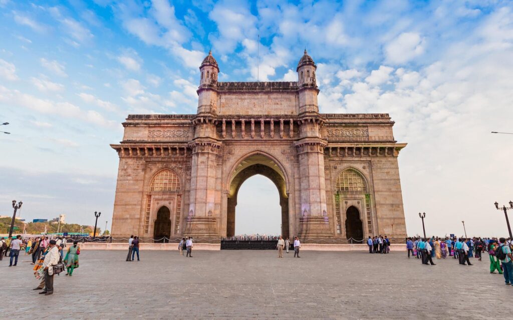 A Must Visit Iconic British Era Buildings In Mumbai - Magical Mumbai Tours